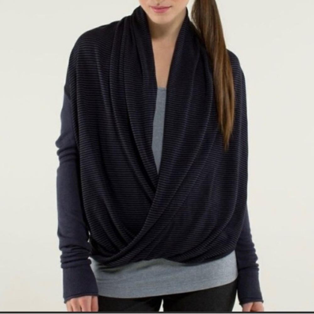Lululemon Iconic Wrap Cardigan 4 Heathered Black - Gem